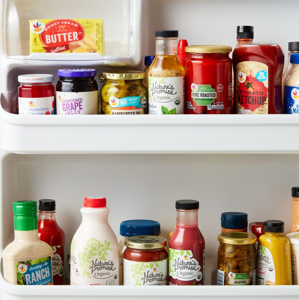 5 Ways to Maximize Space In Your Fridge When You’re Hosting a Big Meal ...