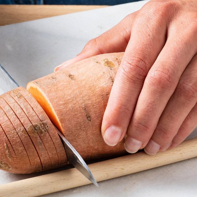 How to cut a Hasselback Potato | Savory