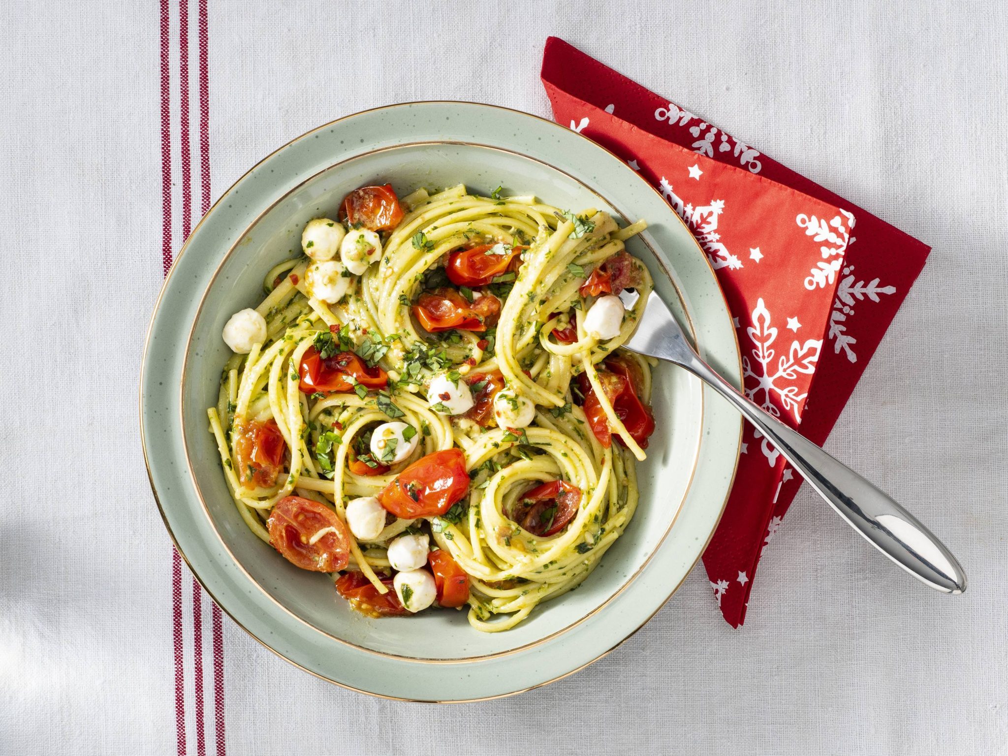 25 of Our Favorite No-Fuss Christmas Recipes | Savory