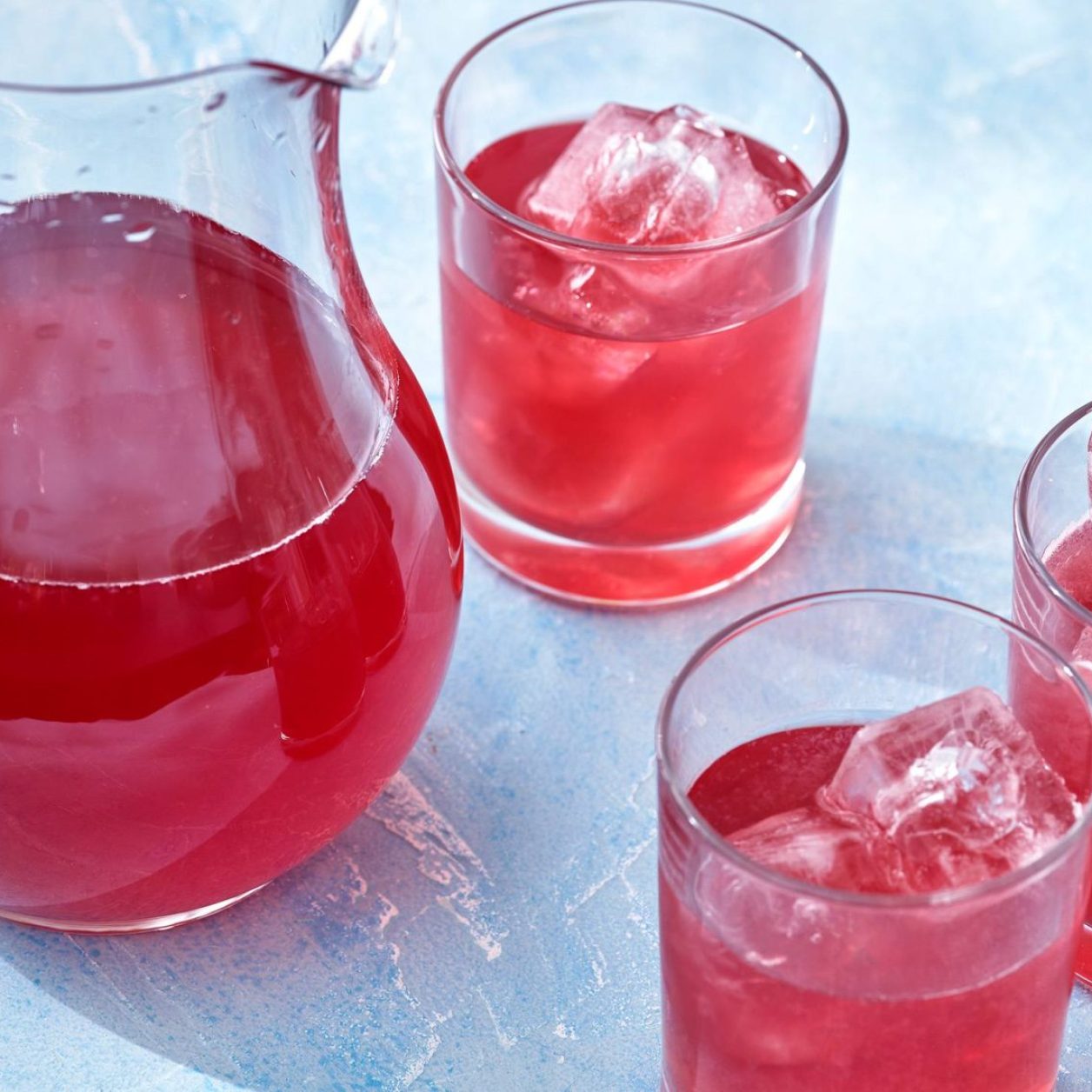 Here's Why You Should Make a Homemade Sports Drink, According to a ...