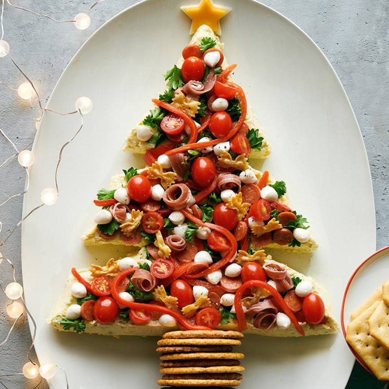Christmas Tree Cheese Ball | Savory