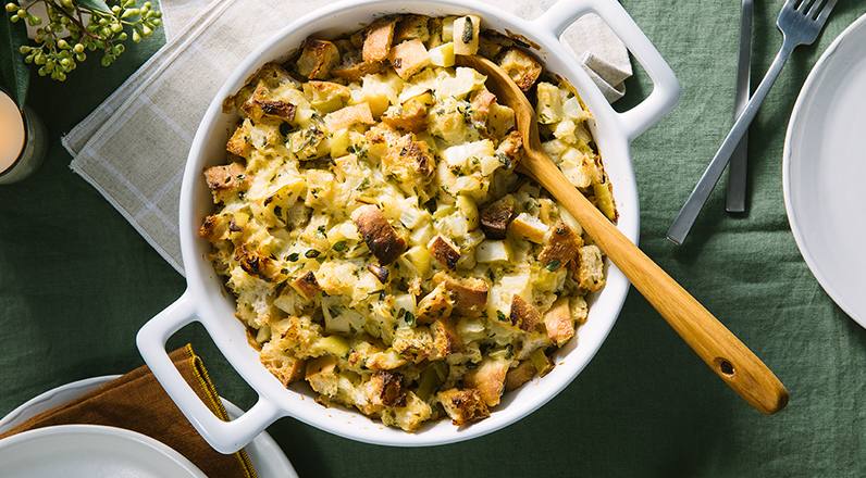 Campbell's® Crispy Creamy Stuffing with Apple, Fennel & Herbs | Savory