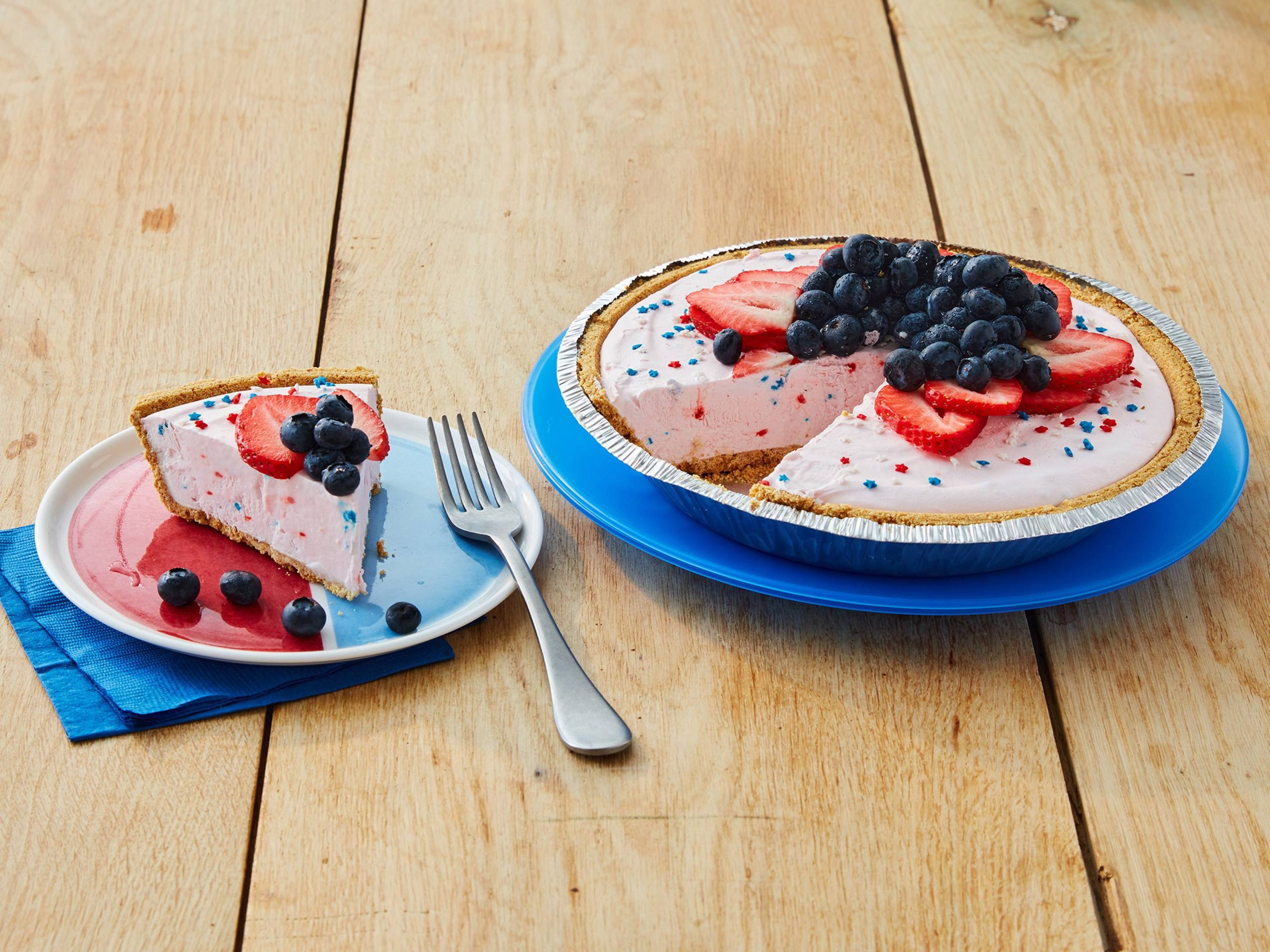No-Bake Red, White, and Blue Yogurt Pie | Savory