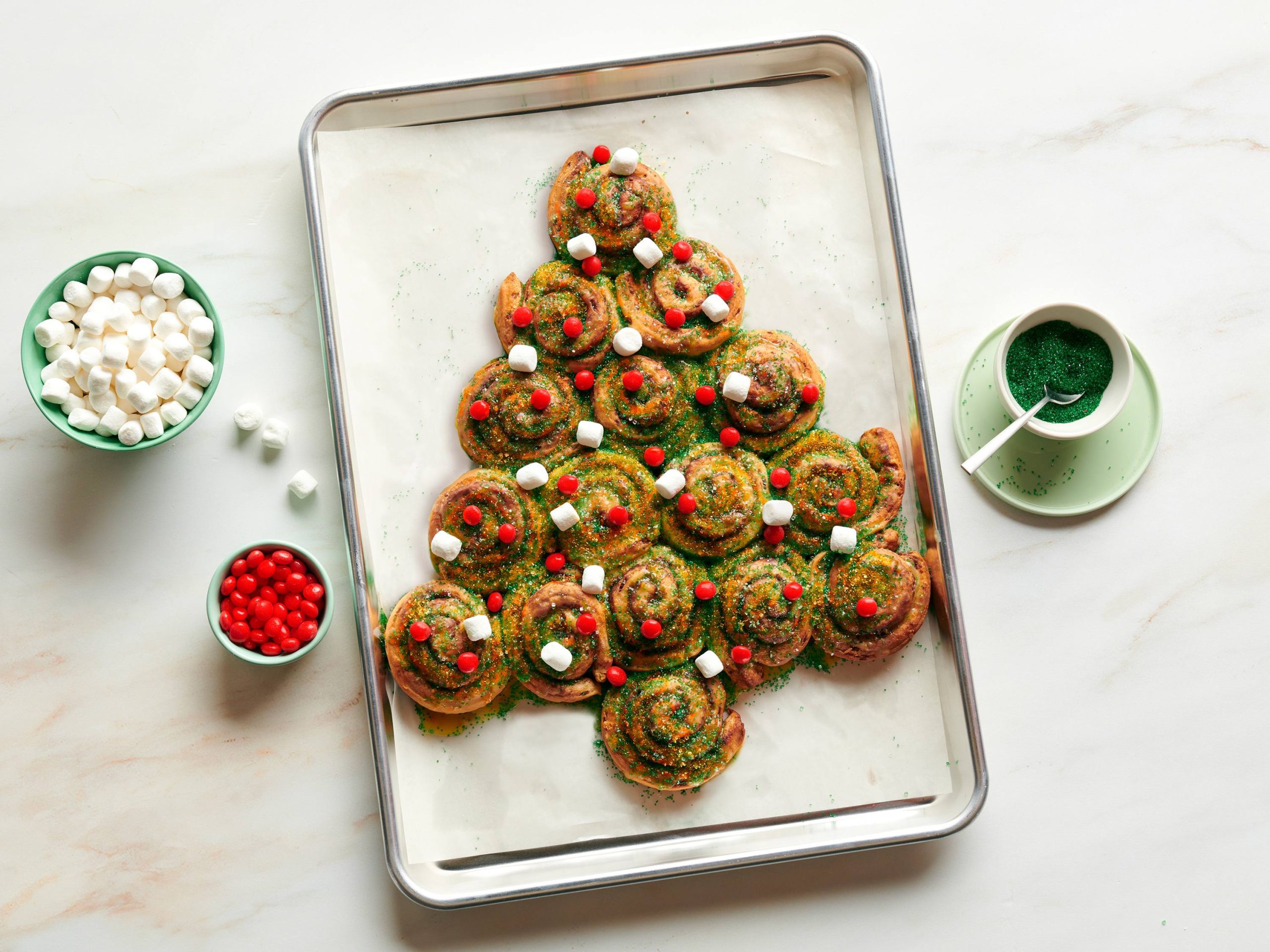 Cinnamon Roll Christmas Tree | Savory