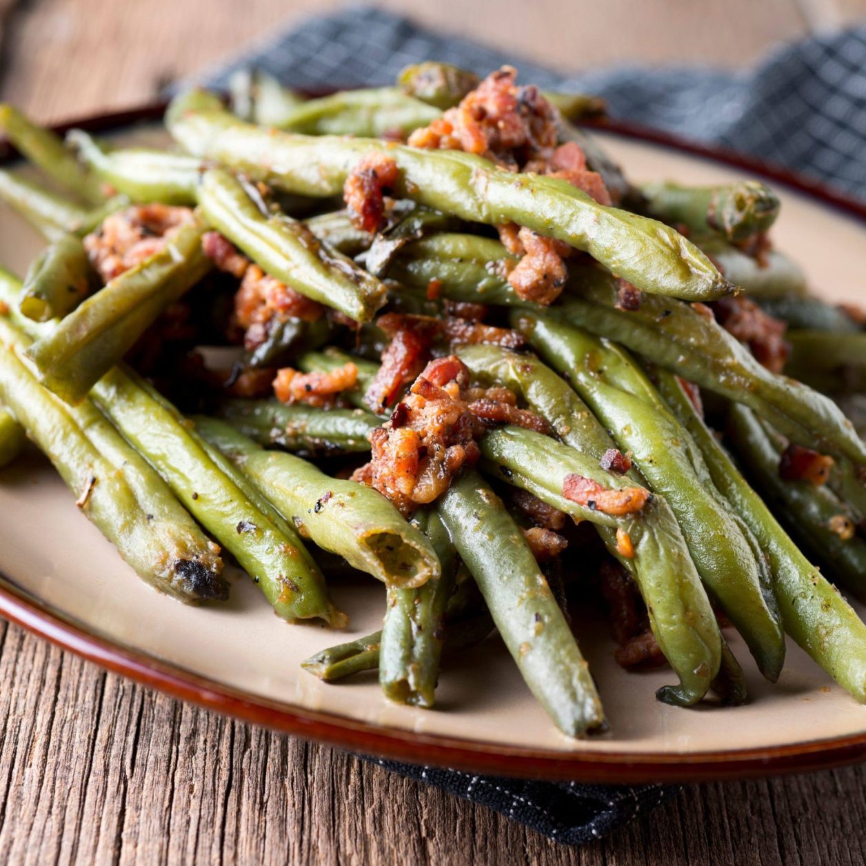 Bacon Garlic Green Beans | Savory
