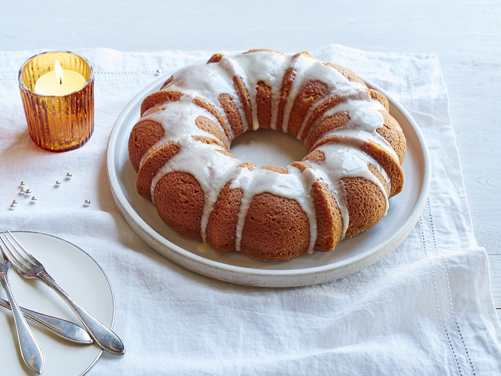 Spiced Apple Bundt Cake with Cider Cinnamon Glaze | Savory