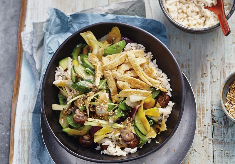 RITZ Peanut Butter, Pretzel and Chocolate Bites | Savory