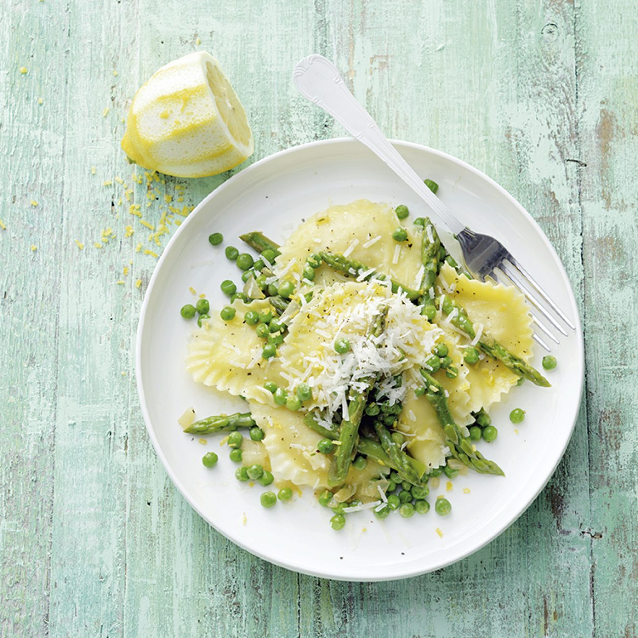 Mezzaluna with Peas and Asparagus | Savory
