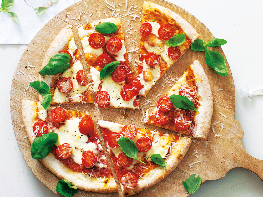 Pizza with Mascarpone and Cherry Tomatoes | Savory